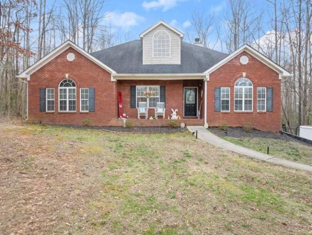 134 Millwood Dr, Commerce, GA 30529