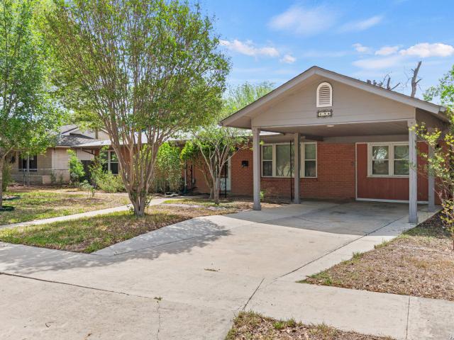 134 Millwood Ln, San Antonio, TX 78216 | MLS #1956 | Compass