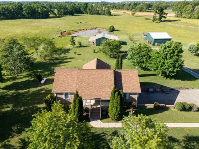 134 N Harris Rd, Portland, TN 37148