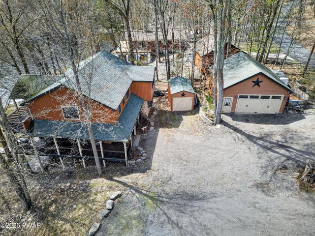 134 N Lake Loop