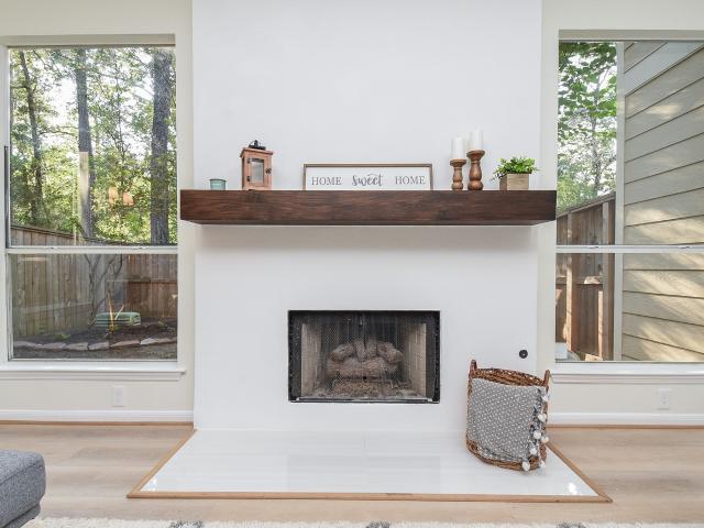 134 N Magnolia Pond Pl, The Woodlands, TX 77381 | MLS #93878 | Compass