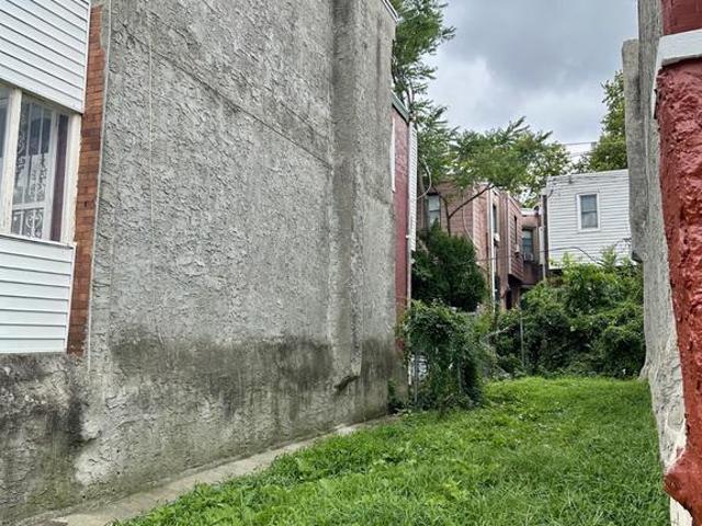 134 N Salford Street