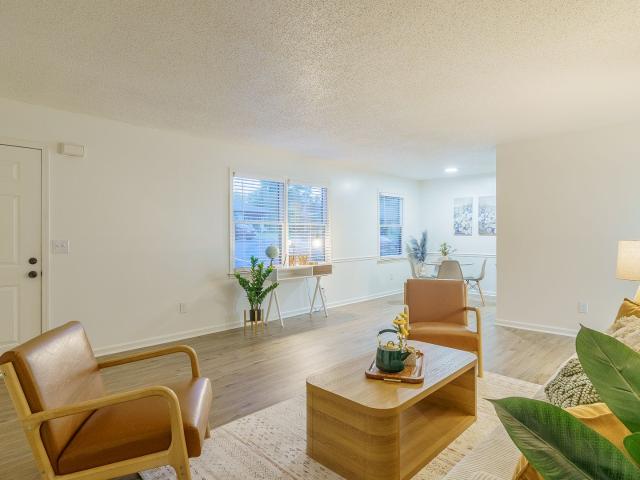 134 Northwood Drive – Newly Renovated Apartment