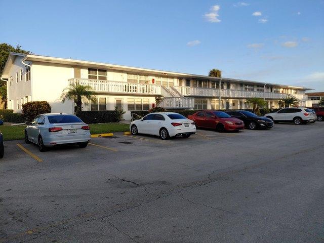 134 Northampton G Unit G, West Palm Beach, FL 33417
