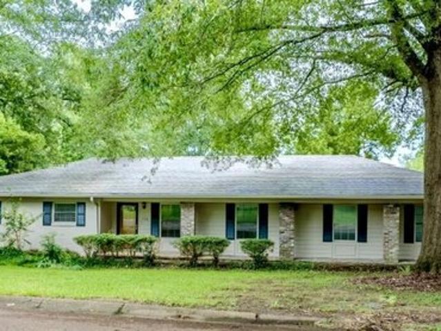134 Northcliff Dr, Jackson, MS 39211