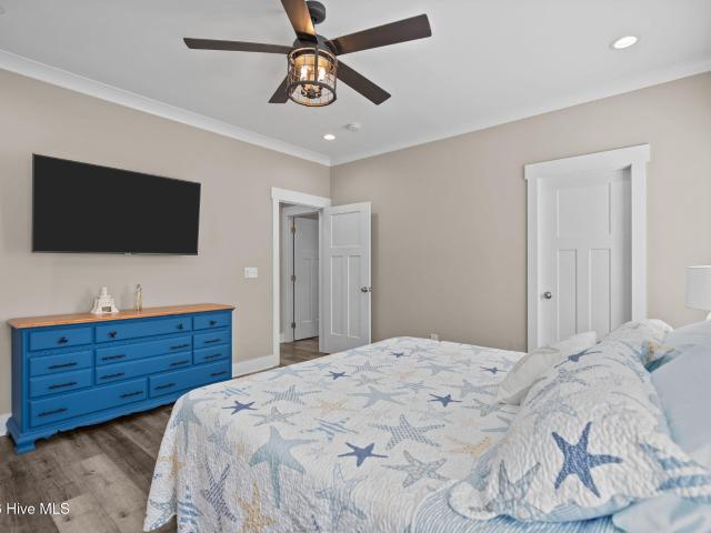 134 NE 5th St, Oak Island, NC 28465 | MLS #100552