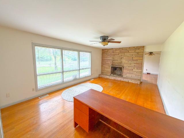 134 Needmore St