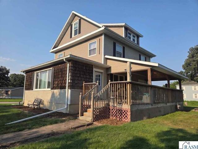 134 NW 6th St, Winnebago, MN 56098