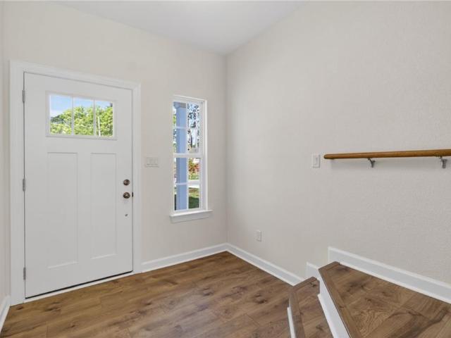 134 S Gum AVE