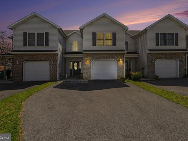 134 Sable Dr, Carlisle, PA 17013