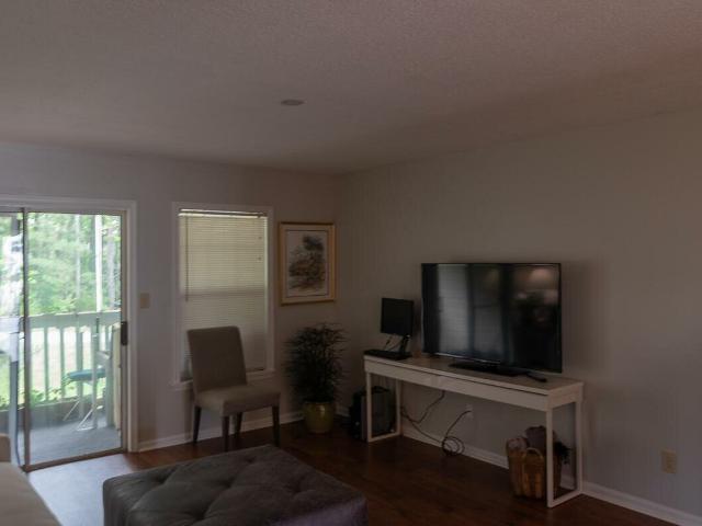 134 Schultz Street, Chapel Hill, US, NC