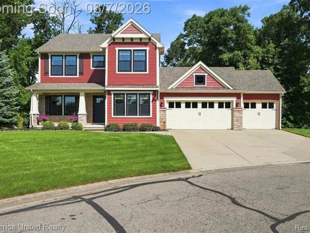 134 Shinnecock Dr, Brighton Township, MI 48114