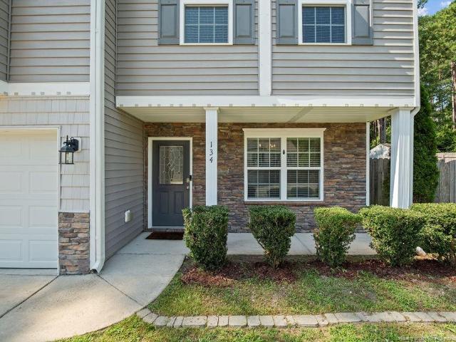 134 Stone Chase Way
