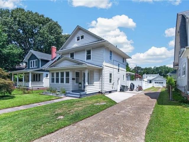 134 Powhatan Pkwy, Hampton, VA 23661