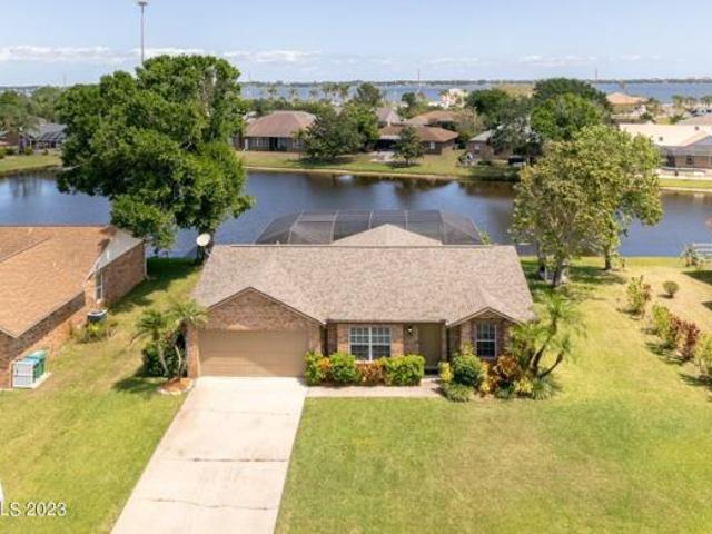 134 Palm Cir, Melbourne, FL 32940