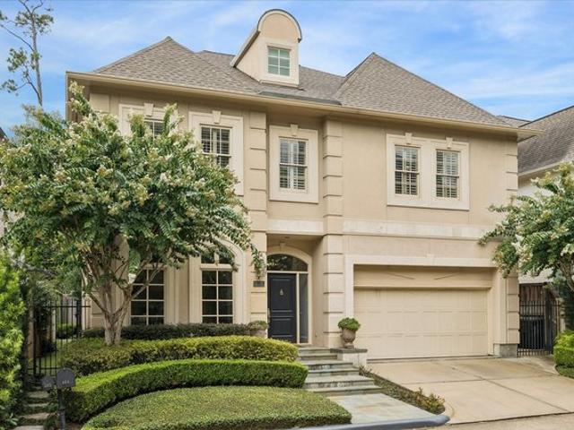 134 Park Laureate Dr, Houston, TX 77024