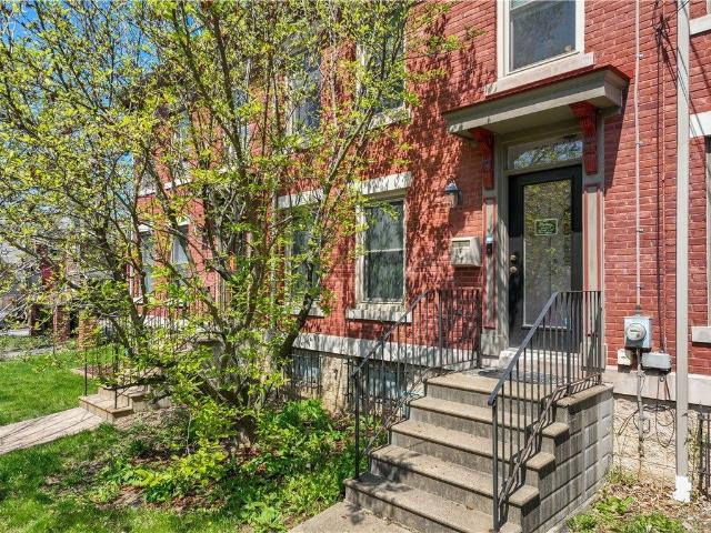134 Parkhurst St, Pittsburgh, PA