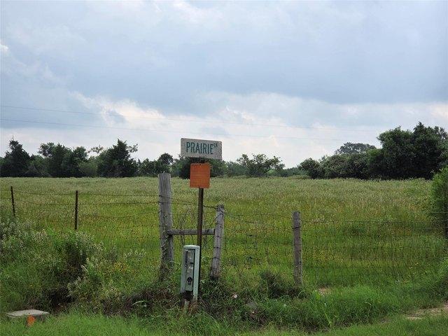 134 Prairie Ln, Elgin, TX 78621
