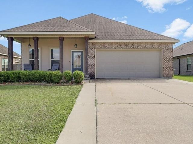 134 Red Maple Dr, Gray, LA 70359