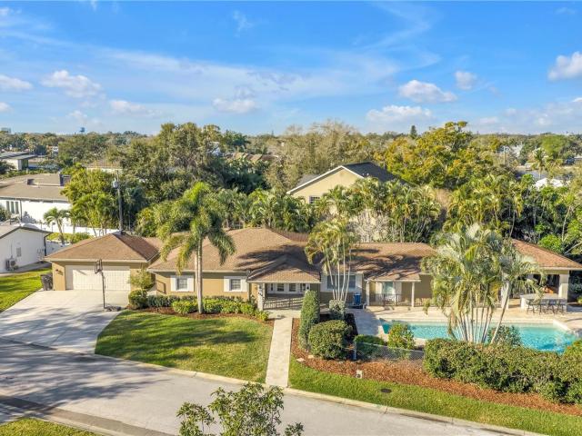 134 Riviera Way NE, St Petersburg, FL