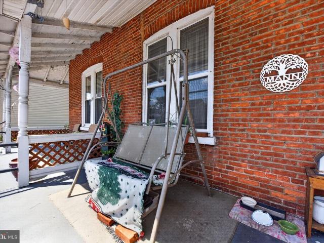 134 W Walnut Street