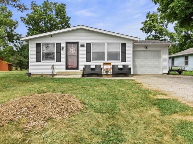 134 W Jefferson St, Upland, IN 46989