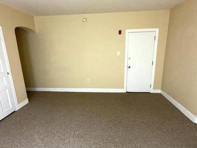 134 W Mount Pleasant Avenue # UNIT 2