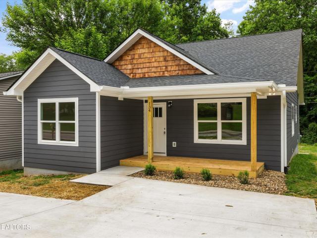 134 Woodlawn Pike