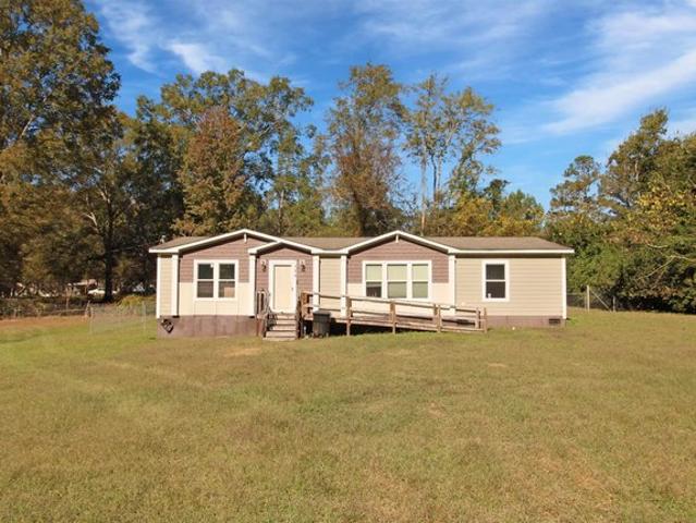 134 Walnut St, Calhoun Falls, SC 29628