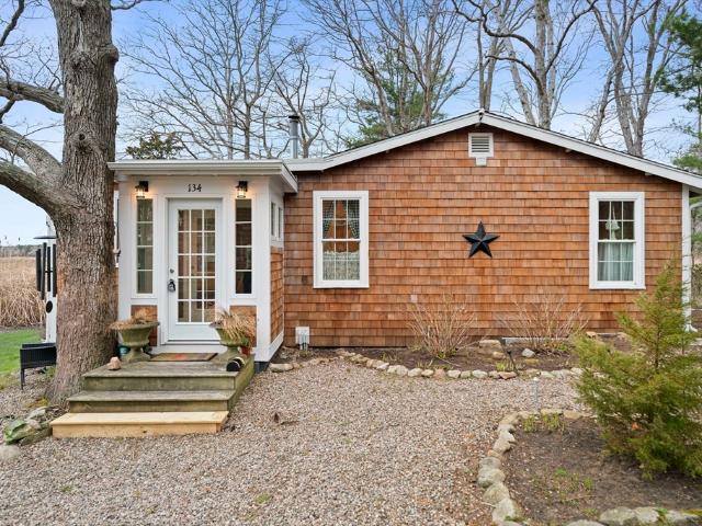 134 Wellington Ave, Marshfield, MA 02050 | MLS #73507