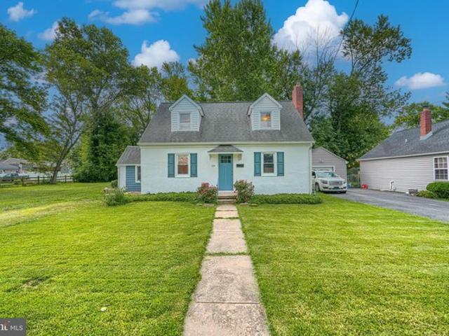 134 Wesley St, Elkton, MD 21921