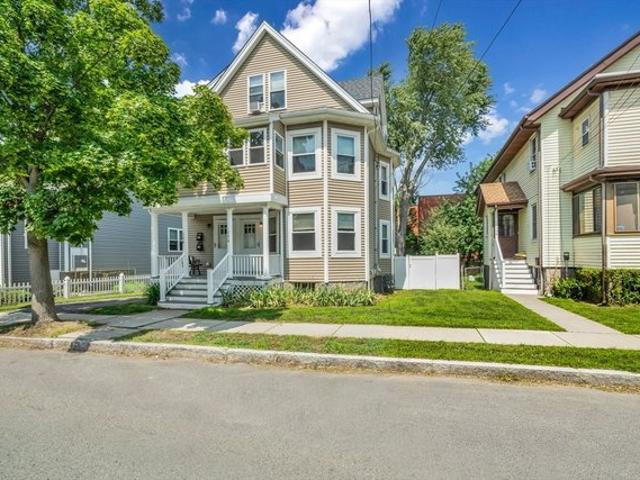 134 Willow St, Quincy, MA 02170