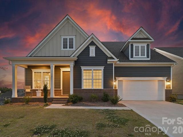 134 Winterberry St, Mooresville, NC 28117
