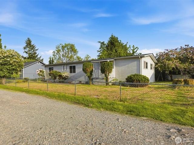 134 Valentine Ct, Pacific, WA 98047