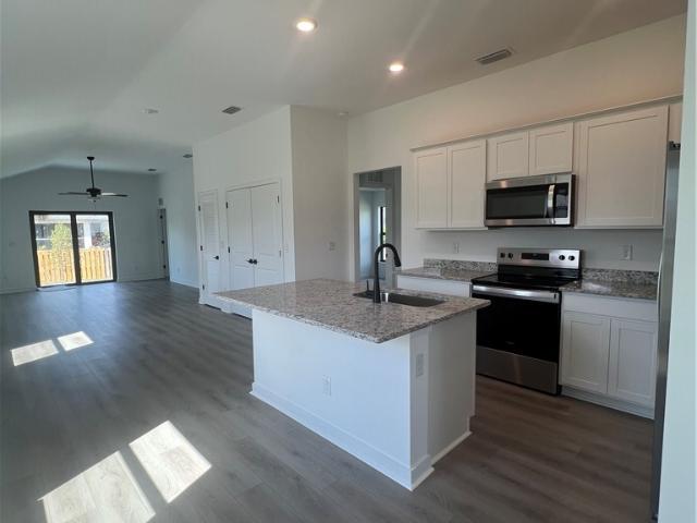 134 Zobora Cir, Fort Myers, FL 33913 | MLS #2025026