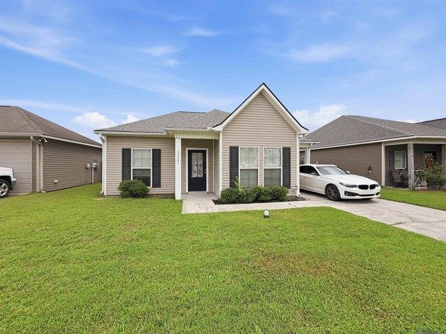13541 Lily Ave, Walker, LA 70785