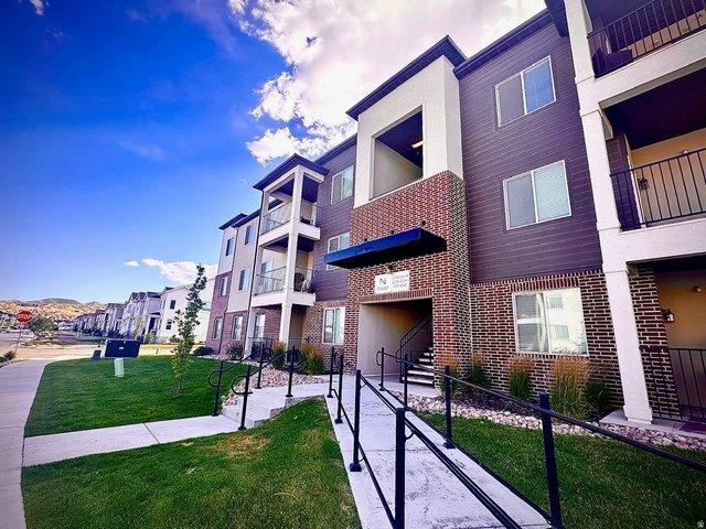 13547 S Hanley Ln W Unit N302, Riverton, UT 84065