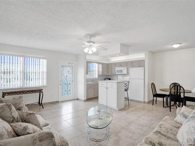 1354 N 12th Ct Apt 7B, Hollywood, FL 33019