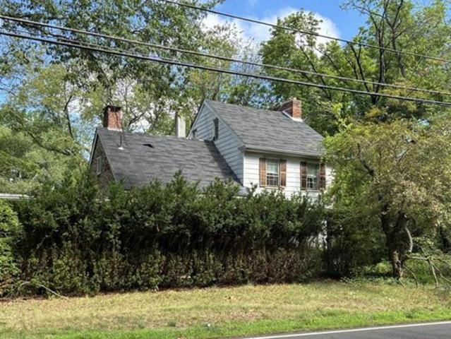 1354 Oxford Valley Rd, Yardley, PA 19067