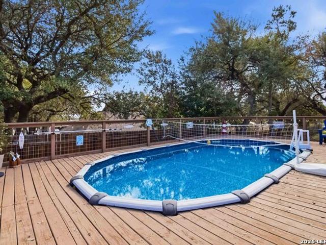 1354 Dawnridge Dr
