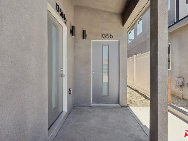 1354 E 108th St, Los Angeles, CA 90059 | MLS #26660