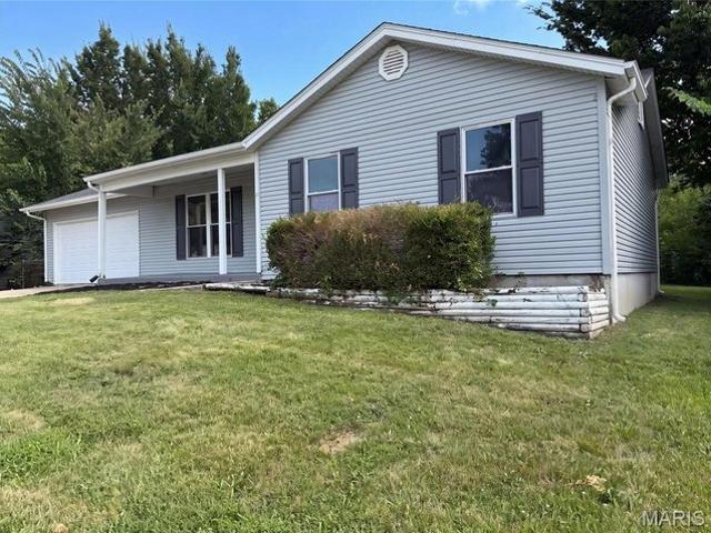 1354 Great Warrior Dr, O'Fallon, MO 63366