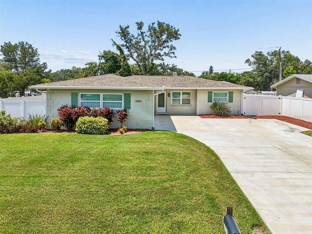 1354 th Pl, Seminole, FL 33776