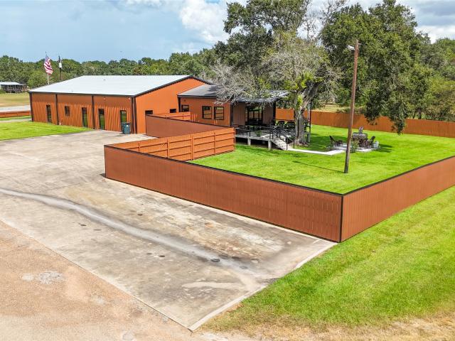 1354 US Highway 90a