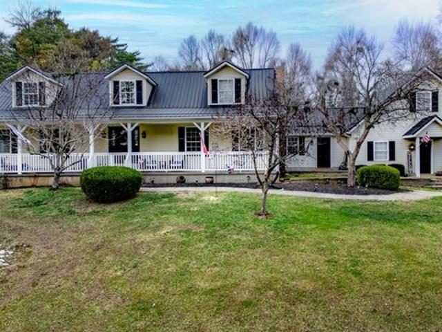 1354 Wolf Run Rd, Patriot, OH 45658