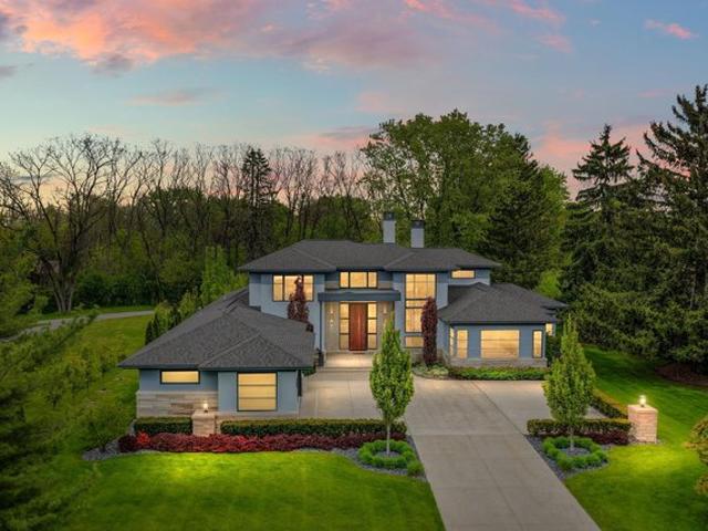 13550 Emrick Dr, Plymouth, MI 48170