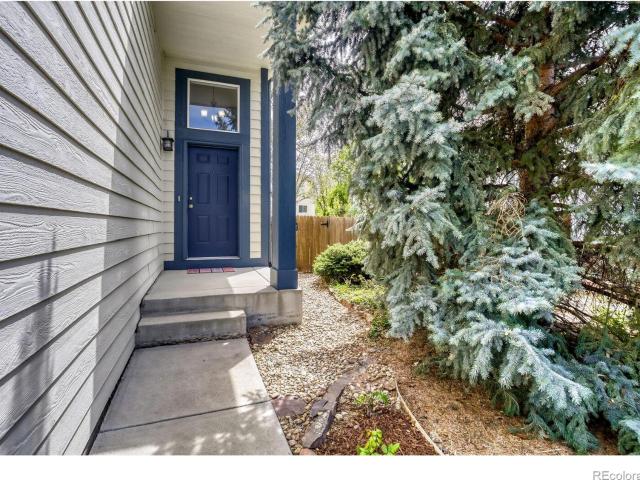 1355 Carnation Circle