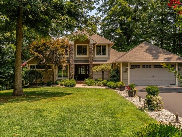 1355 Cliffside Dr, Russell Springs, KY 42642