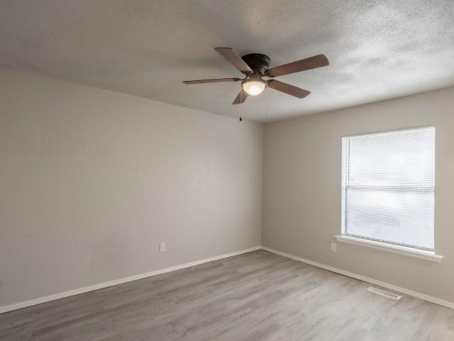 1355 E 60th St Duplex 2 Bedroom Apartment for Rent at 1355 E 60th St, Tulsa, OK 74105 Heller Park