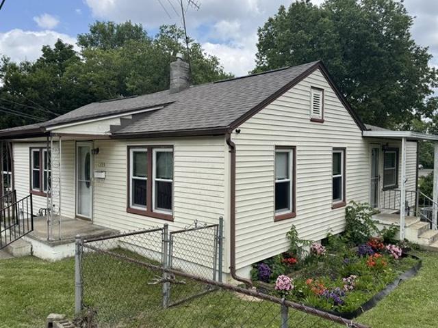 1355 Emery Ave, Springfield, OH 45504